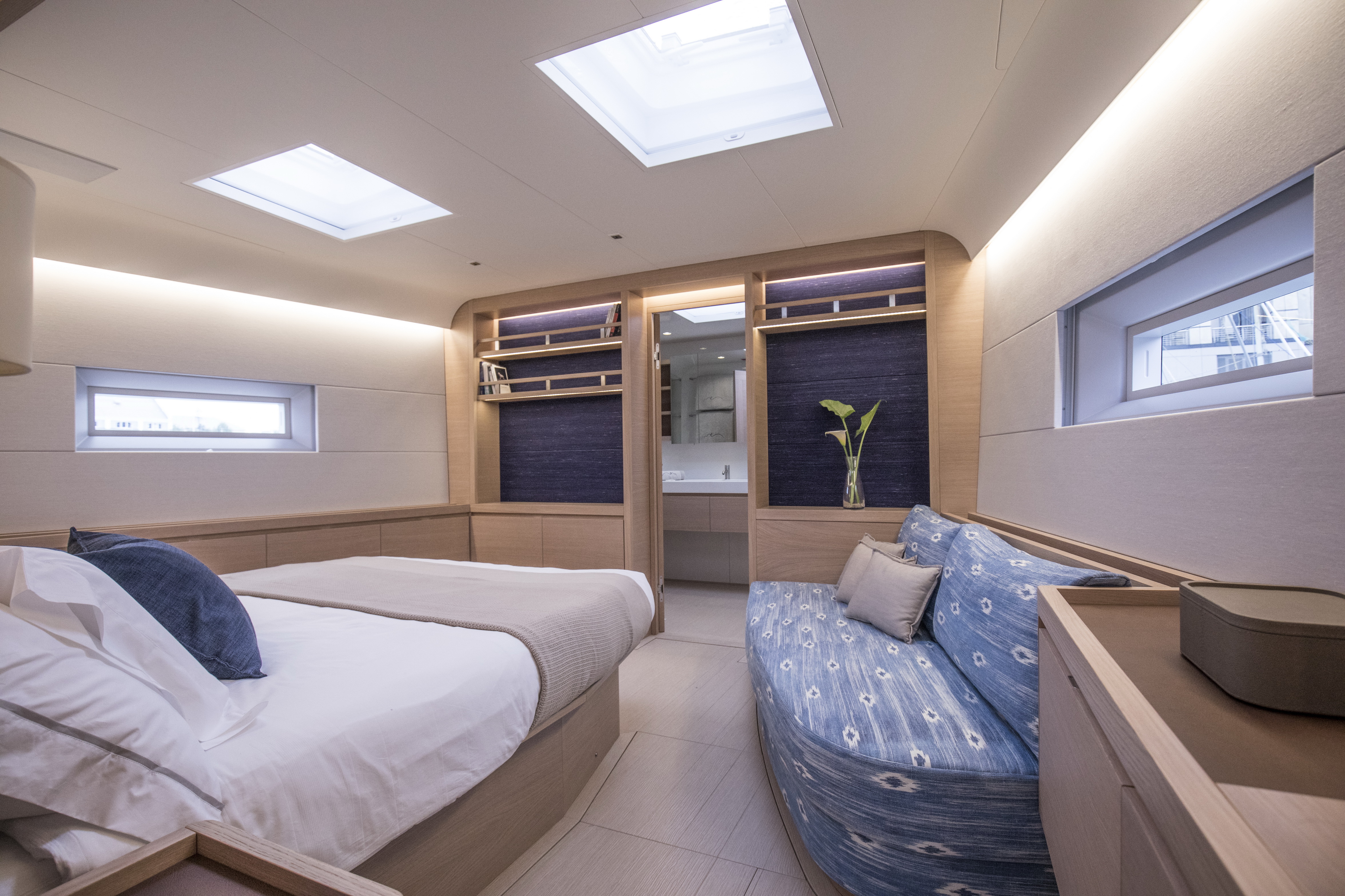 Yacht KIBOKO TRES, Southern Wind | CHARTERWORLD Luxury Superyacht Charters